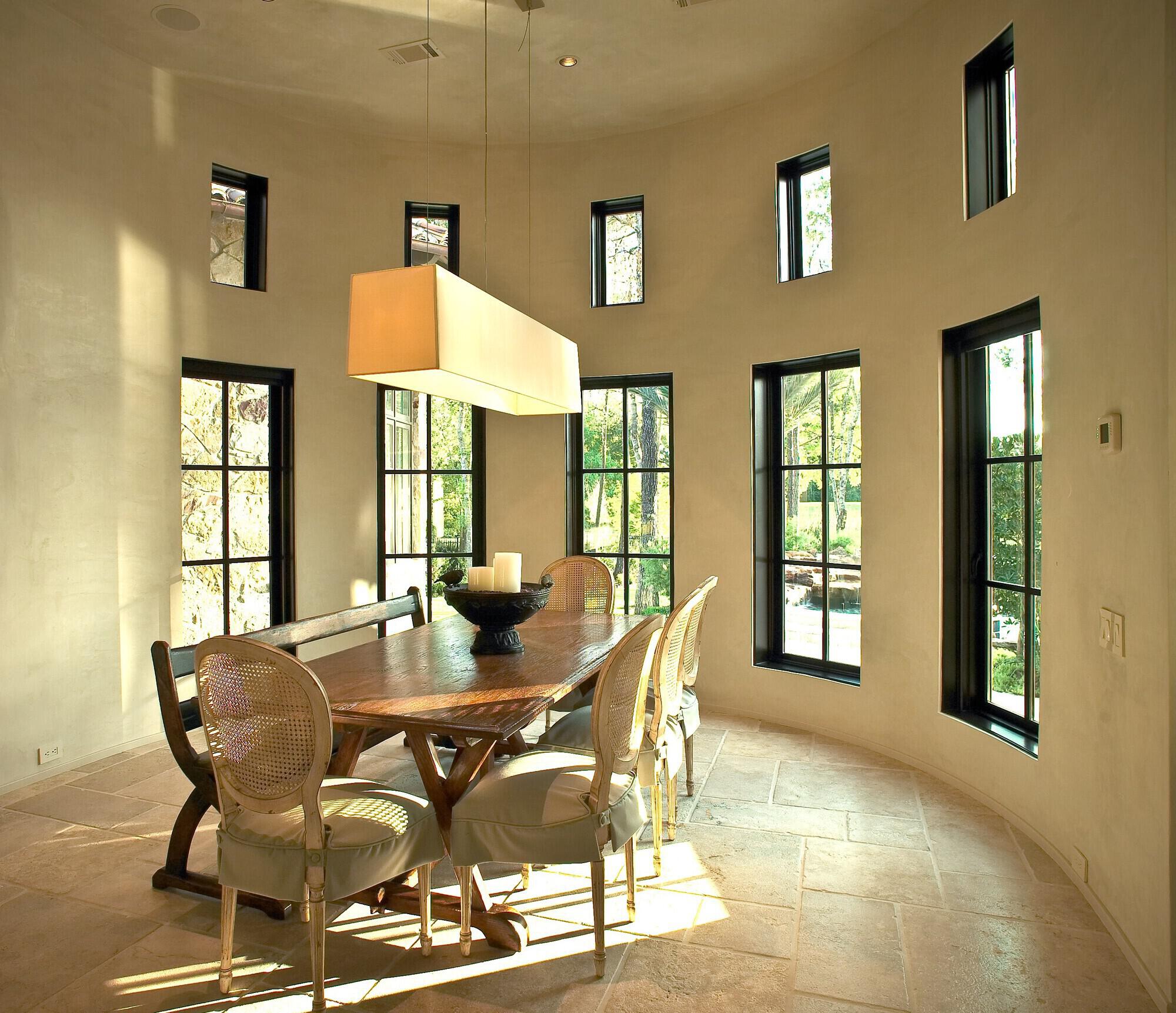 Cased vs. Kerfed (Trimless) Windows