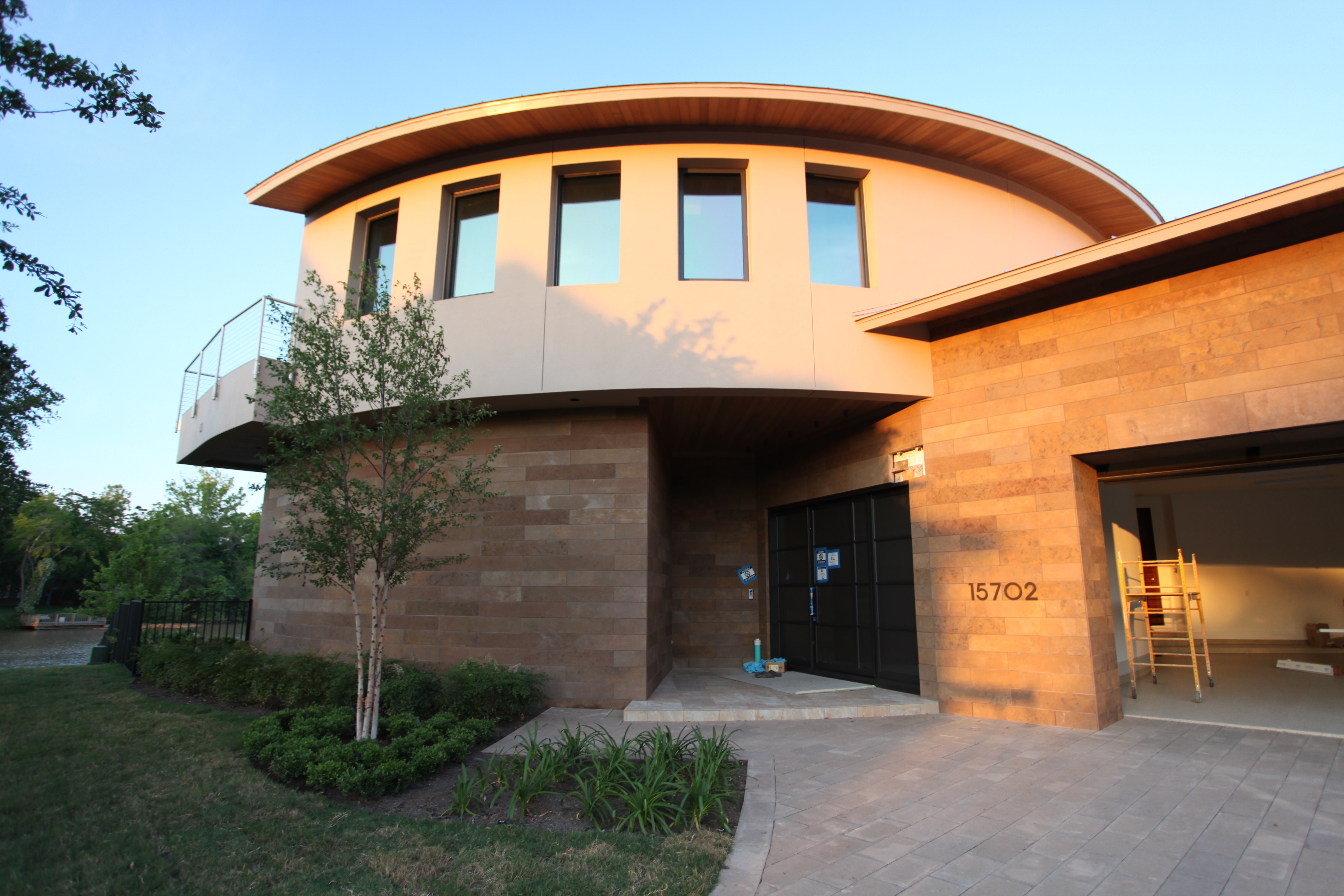 Project Update: Modern Lake Pointe Home Complete!